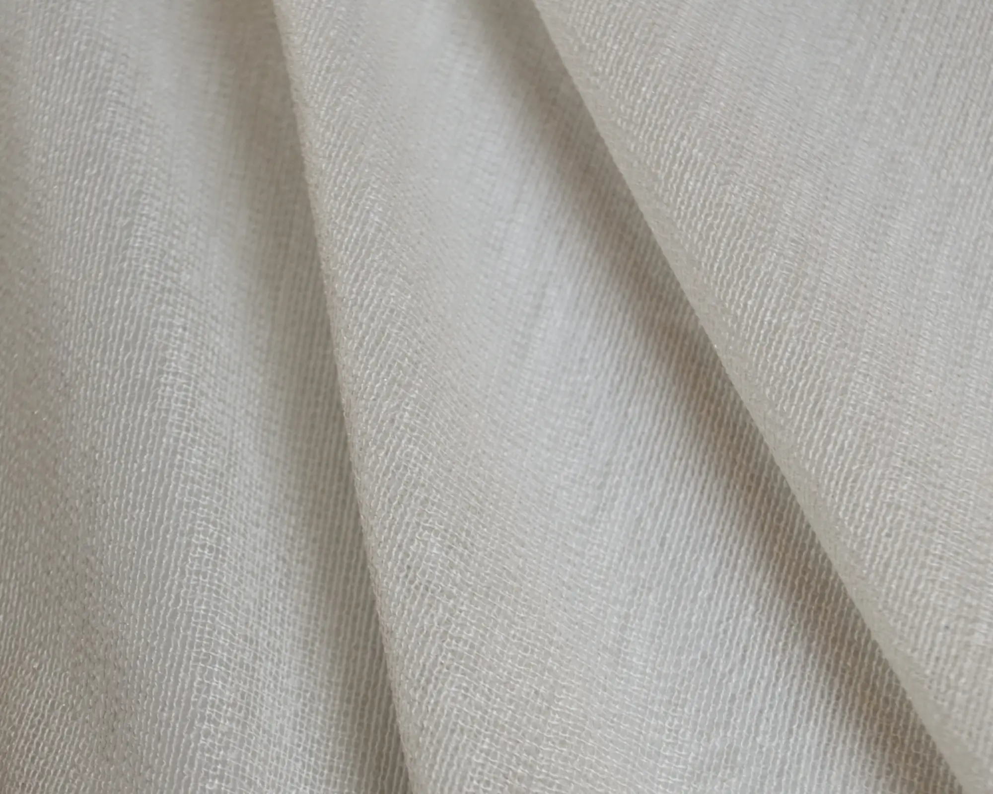 Whisper Weft Interfacing - Great Bridge Fabrics